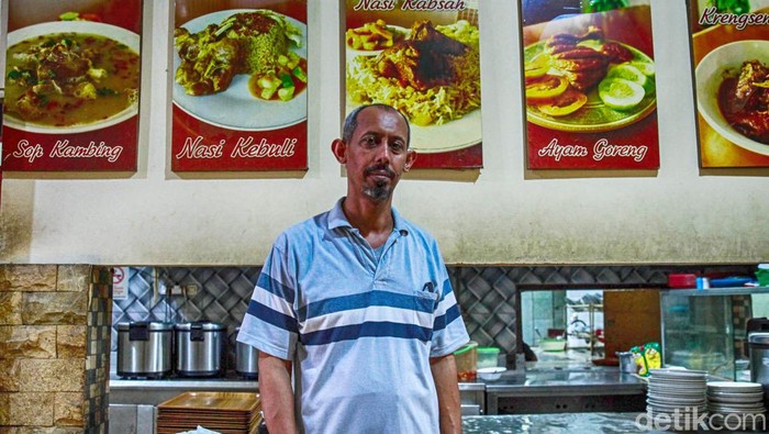 Melihat Timur Tengah di Kampung Arab Condet