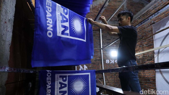 Masa Kampanye, Pembuat Atribut Partai Kebanjiran Pesanan