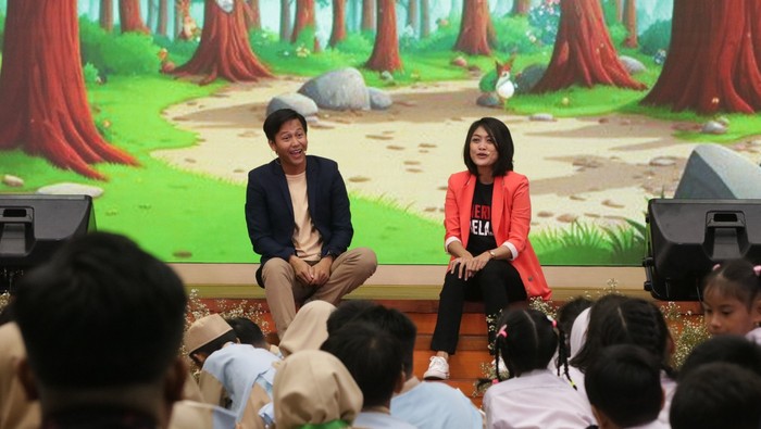 Foto: Mendongeng, Cara Menyenangkan Tanamkan Nilai Kehidupan bagi Anak