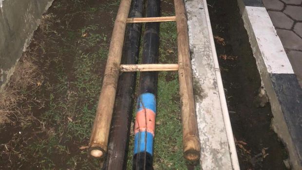 Komplotan Maling Tiang Internet Asal Jabar Tertangkap Basah di Kulon Progo Komplotan Maling Tiang Internet Asal Jabar Tertangkap Basah di Kulon Progo