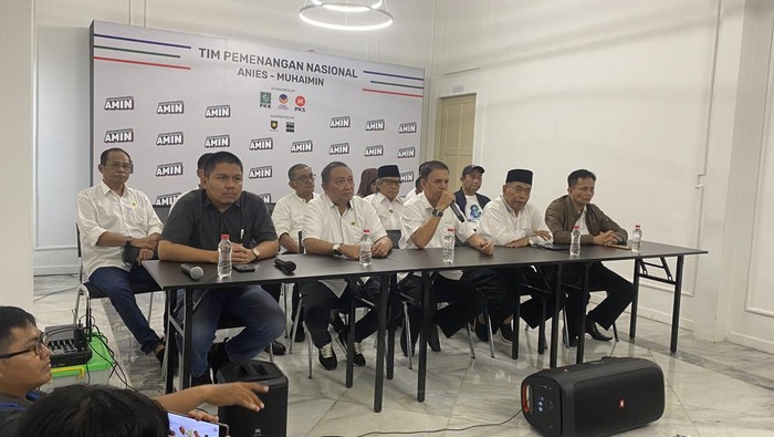 Pendiri-Eks Kader Demokrat Relawan 'Bintang Mercy Perubahan' Dukung AMIN Pendiri-Eks Kader Demokrat Relawan 'Bintang Mercy Perubahan' Dukung AMIN