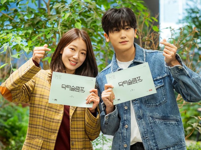 Park Shin Hye And Park Hyung Sik Reuni Setelah 10 Tahun Bintangi Doctor