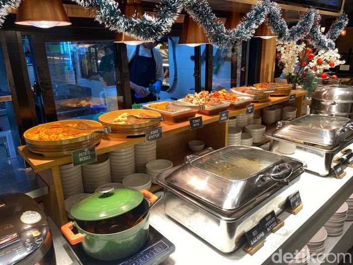 Shabu-shabu ala Tokyo yang Gurih Hangat Ada di Restoran Ini