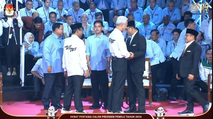 Kostum Debat Capres 2024 Anies Jas Prabowo Biru Ganjar Kemeja Sat Set