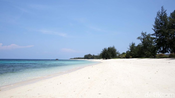 Potret Pantai Puru Kambera, Surga Tersembunyi di Sumba Timur