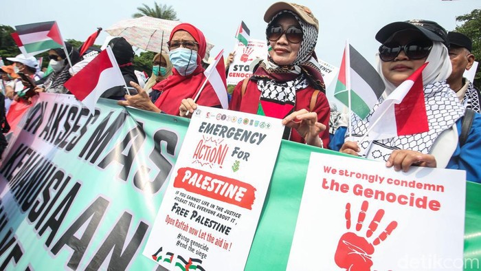 Momen IDI Gelar Aksi Solidaritas untuk Nakes di Gaza