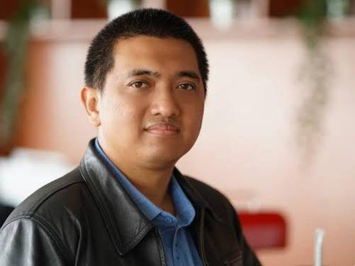 Eks Penyidik KPK Jelaskan 4 Alasan Firli Harus Ditahan di Kasus SYL Eks Penyidik KPK Jelaskan 4 Alasan Firli Harus Ditahan di Kasus SYL