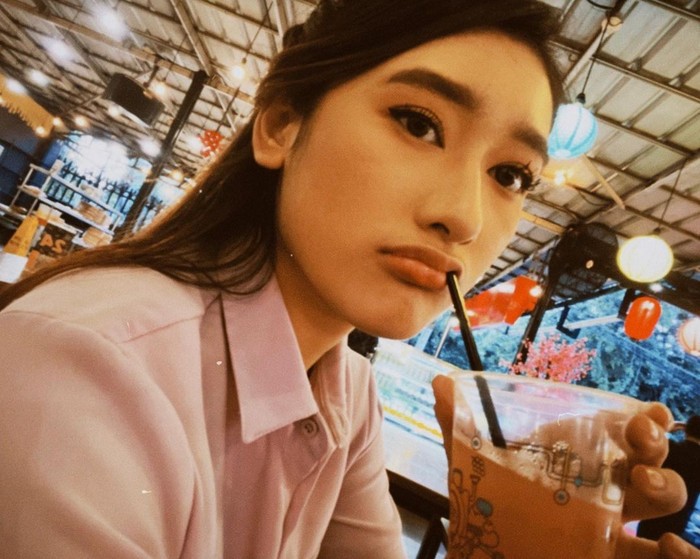 Cantiknya Amanda Caesa, Putri Parto yang Hobi Kulineran