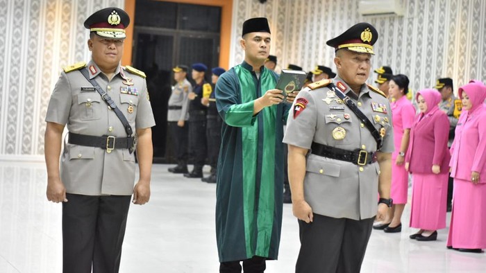 Brigjen Pol Edi Mardianto Resmi Dilantik Jadi Wakapolda Jambi Brigjen Pol Edi Mardianto Resmi Dilantik Jadi Wakapolda Jambi