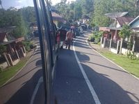 Jalinsum Manna-Tanjung Sakti Macet Panjang Imbas Longsor