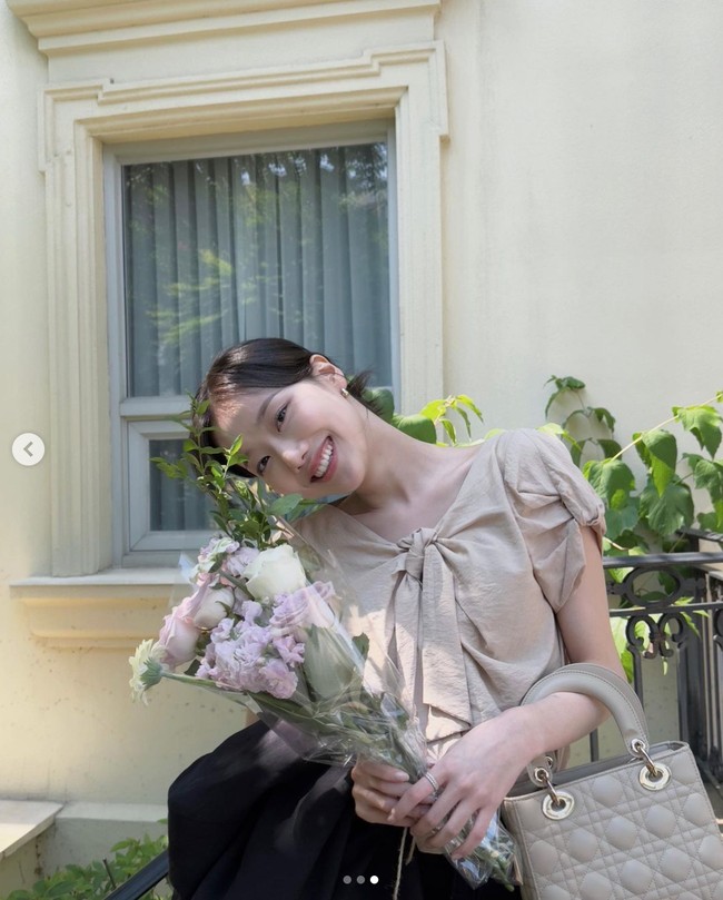 8 Foto Lee Naeun, Aktris Cantik Digosipkan Pacari Atlet Timnas Korea