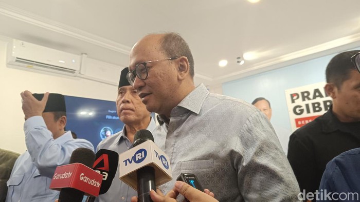 TKN Sebut Tak Ada Persiapan Khusus Prabowo Jelang Debat Ketiga TKN Sebut Tak Ada Persiapan Khusus Prabowo Jelang Debat Ketiga