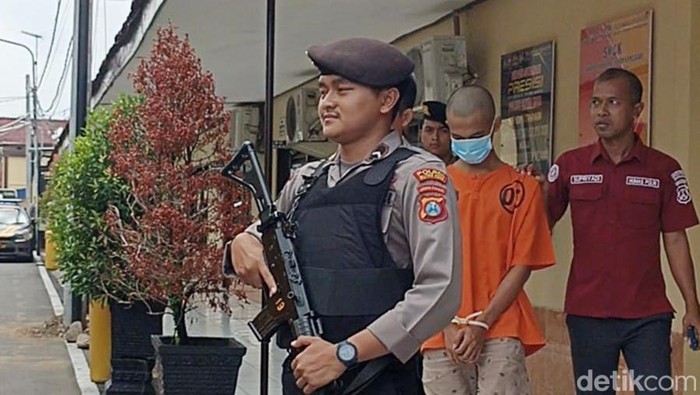 Penampakan Pelaku Pembunuhan Majikan dan ART di Blitar