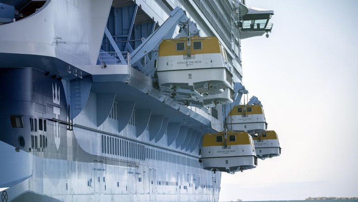 Siap Debut di Lautan, Kapal Icon of The Seas 5 Kali Lebih Besar dari ...