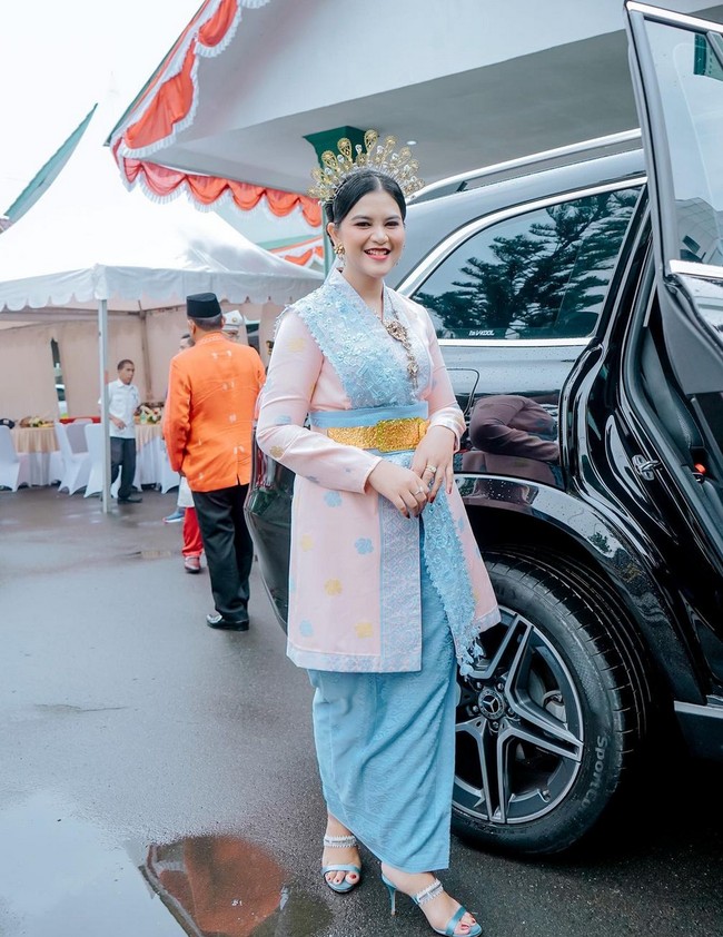 7 Penampilan Terbaru Kahiyang Ayu Setelah Sukses Diet, Turun BB 30 Kg