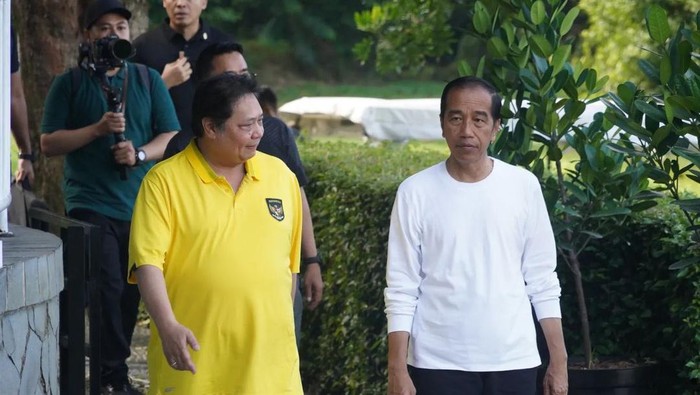 Saat Jokowi Berkelakar Soal Isu Gabung Golkar