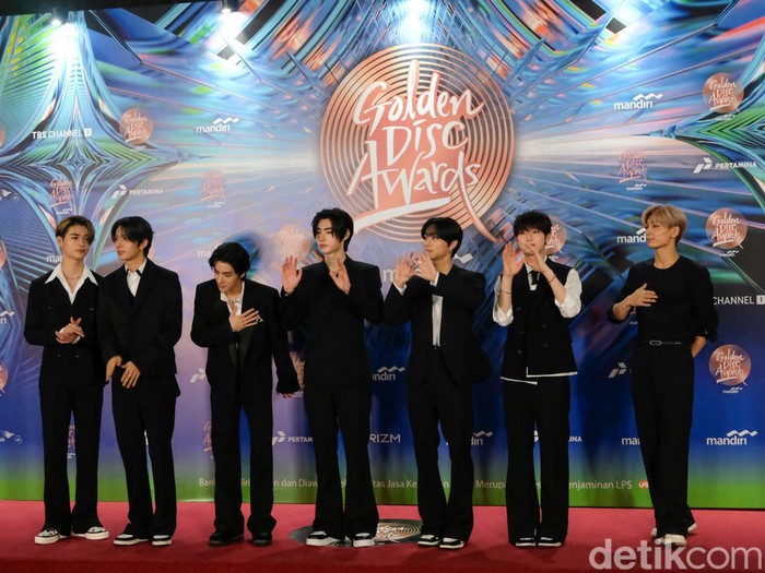 ENHYPEN Hentak Panggung Pertamanya di Golden Disc Awards 2024 ENHYPEN Hentak Panggung Pertamanya di Golden Disc Awards 2024