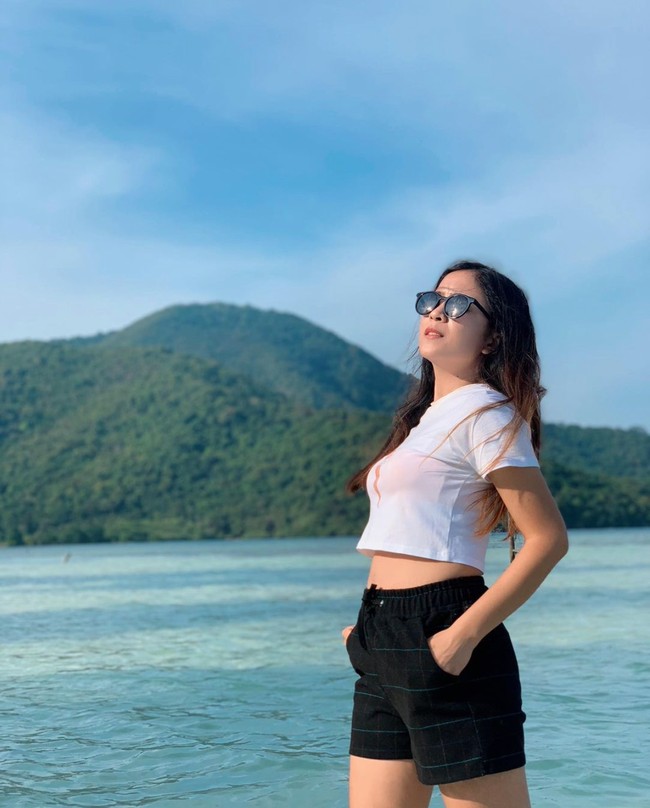 7 Potret Angelina Ci Pacar Dodit Mulyanto, Segera Nikah Usai 9 Tahun Bersama