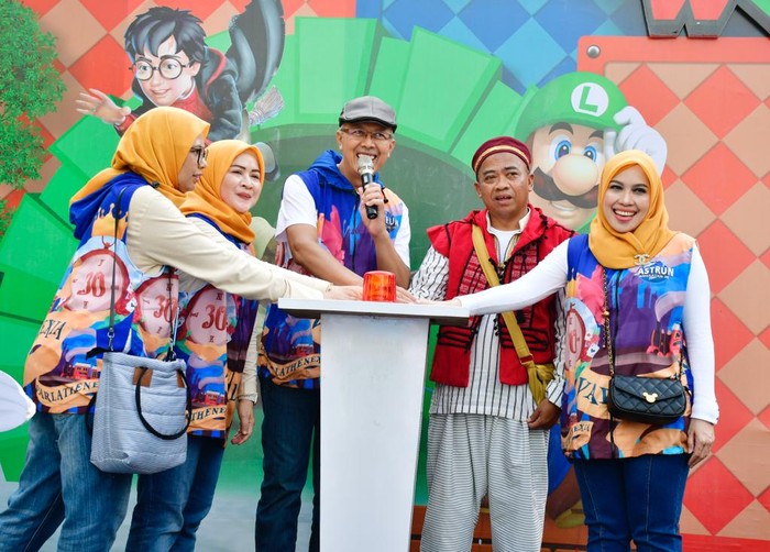 Potret Serunya LastRun 30 SMP Labschool Jakarta, Penuh dengan Icon Cosplay!