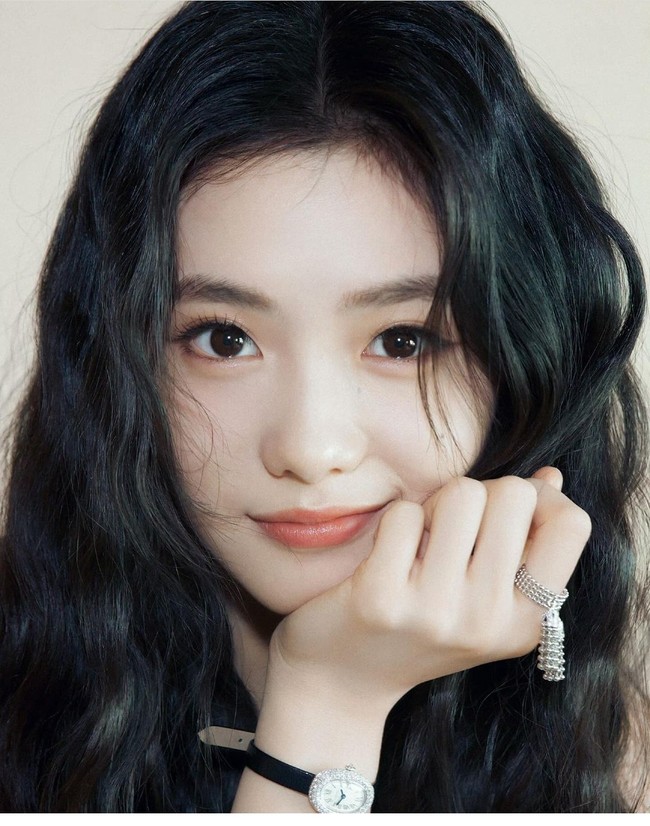 7 Aktris China Paling Cantik 2023, 'It Girl' Gen Z yang Pesonanya Memikat Hati