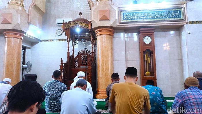 10 Khutbah Jumat Bulan Rajab, Bulan Haram yang Penuh Kemuliaan 10 Khutbah Jumat Bulan Rajab, Bulan Haram yang Penuh Kemuliaan