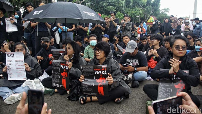 Potret 17 Tahun Aksi Kamisan di Depan Istana