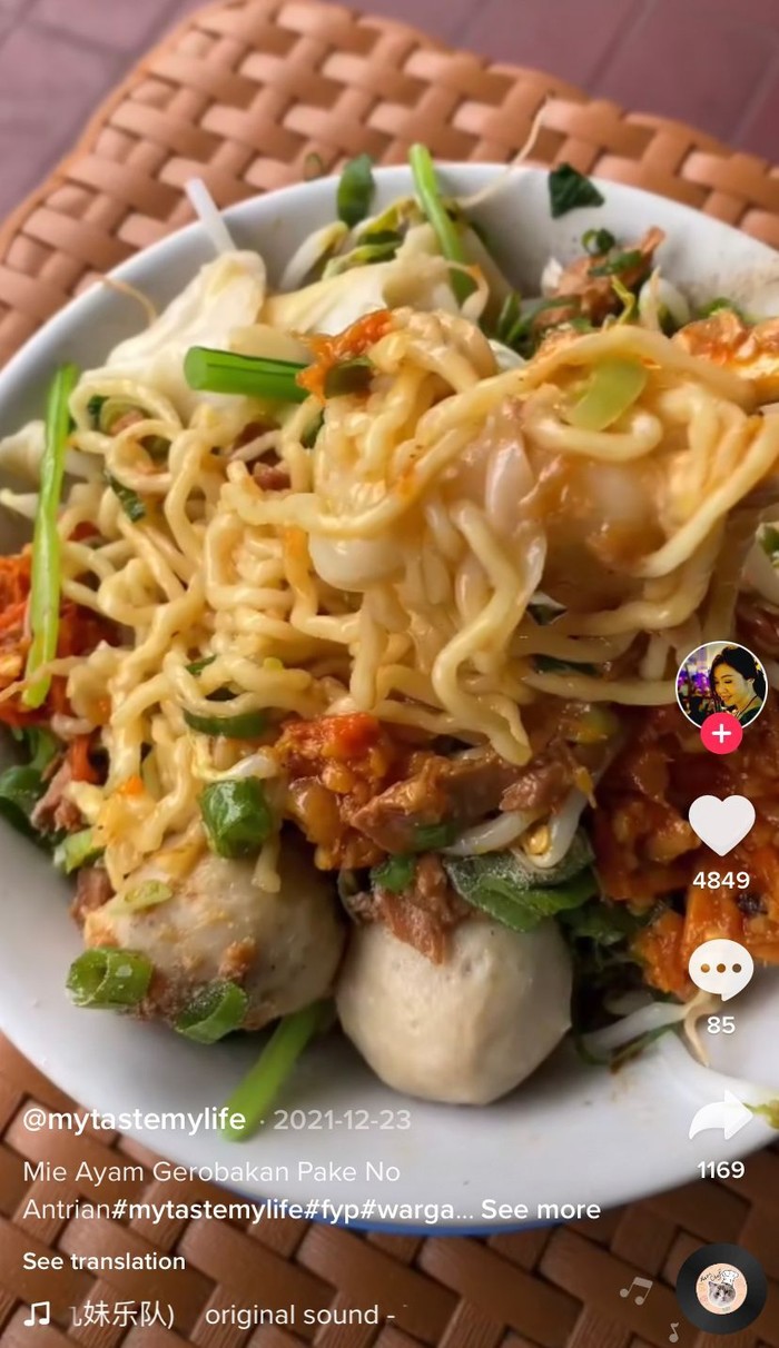 Catat! Ini 10 Tempat Makan Mie Ayam yang Enak dan Murah di Jakarta