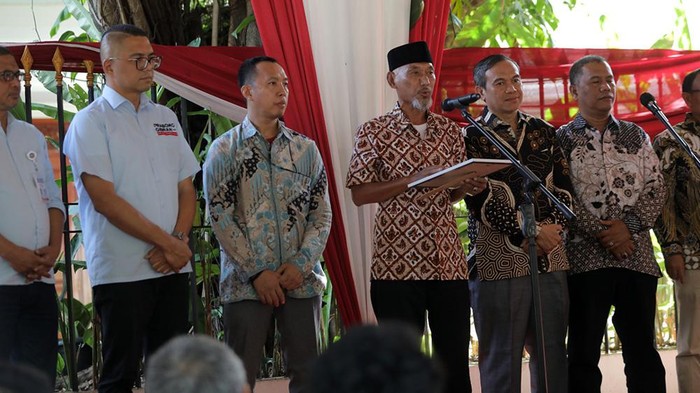 Gen Z dan Keluarga Besar Alumni KPU Dukung Prabowo-Gibran Gen Z dan Keluarga Besar Alumni KPU Dukung Prabowo-Gibran