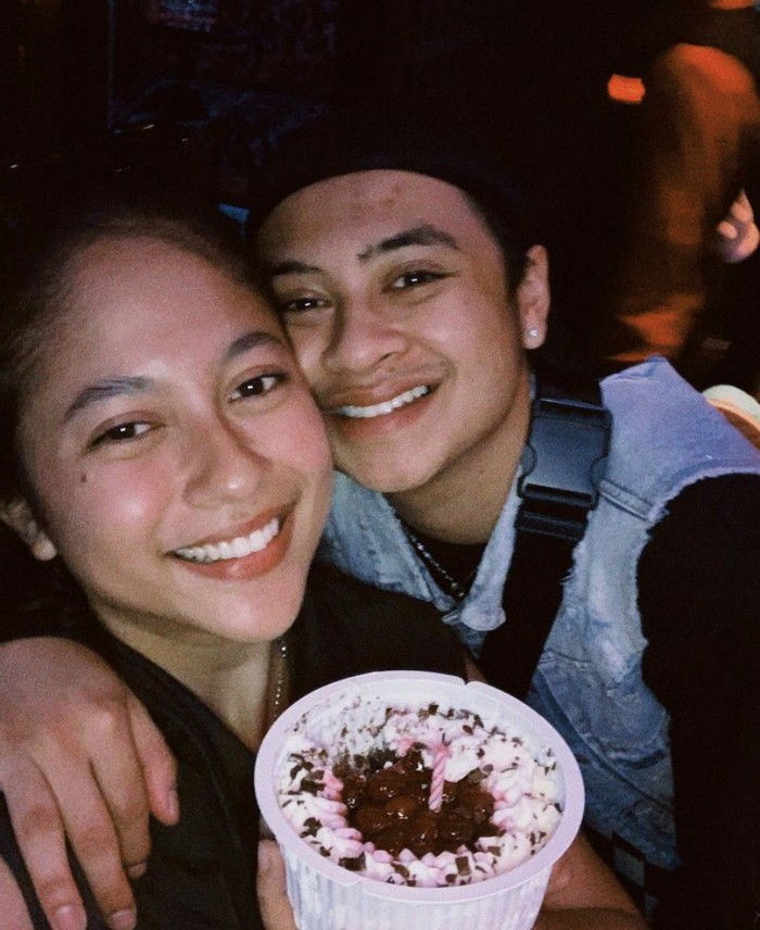 Potret Keren Sitha Marino Saat Makan Bersama Bastian Steel