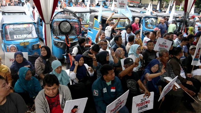 Masyarakat Arus Bawah Indonesia Dukung Prabowo-Gibran Masyarakat Arus Bawah Indonesia Dukung Prabowo-Gibran