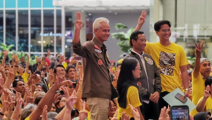 Alumni UI Bersama Deklarasi Dukung Ganjar-Mahfud Alumni UI Bersama Deklarasi Dukung Ganjar-Mahfud