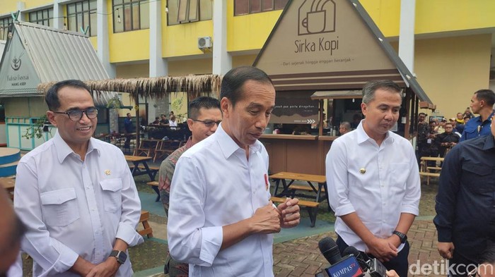 Jokowi Segera Umumkan Menko Polhukam Pengganti Mahfud Md Jokowi Segera Umumkan Menko Polhukam Pengganti Mahfud Md