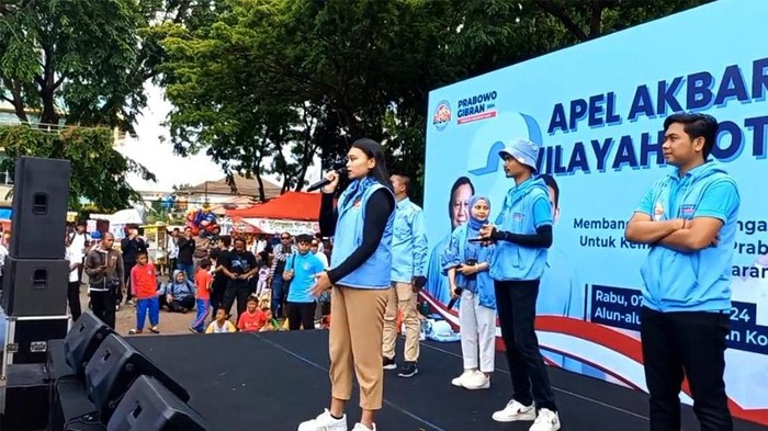 Relawan BISON Long March untuk Dukung Prabowo-Gibran