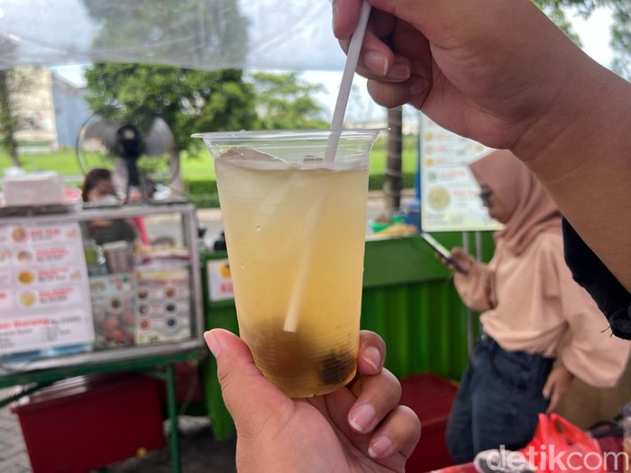 Seru! Jajan Kwetiau Ekonomis hingga Kaloci Pontianak di Pasmod Paramount