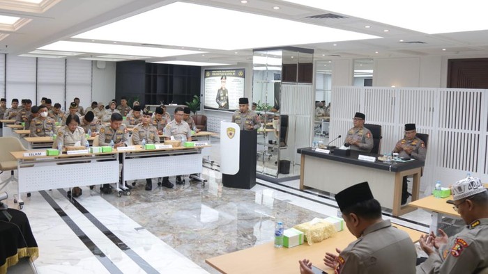 Ssdm Polri Gelar Doa Bersama Lintas Agama Untuk Pemilu Aman Dan Damai