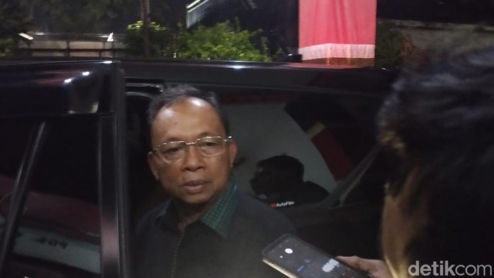 PDIP Denpasar Usul Paket Koster-Ace atau Koster-Giri di Pilgub Bali PDIP Denpasar Usul Paket Koster-Ace atau Koster-Giri di Pilgub Bali