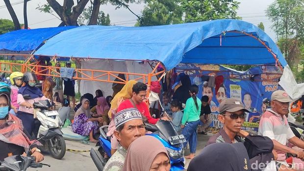 Update Banjir Di Wonoketingal Demak Tinggi Air Capai 1 5 Meter