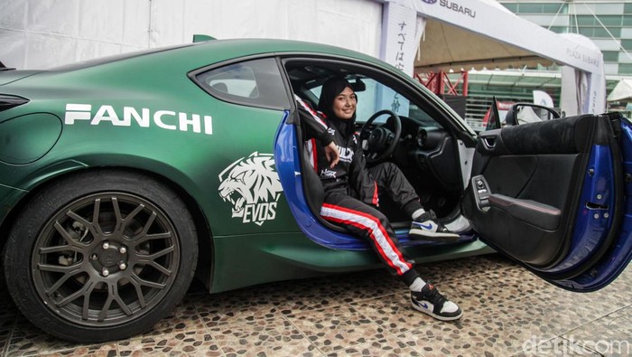 Drifter Cantik Meriahkan Indonesia Drift Series di IIMS, Mana Jagoanmu?