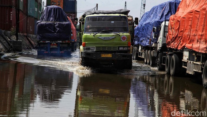 Siaga Banjir Rob di Pesisir Utara Jakarta