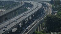Naik! Ini Tarif Baru Tol Jakarta-Cikampek dan MBZ