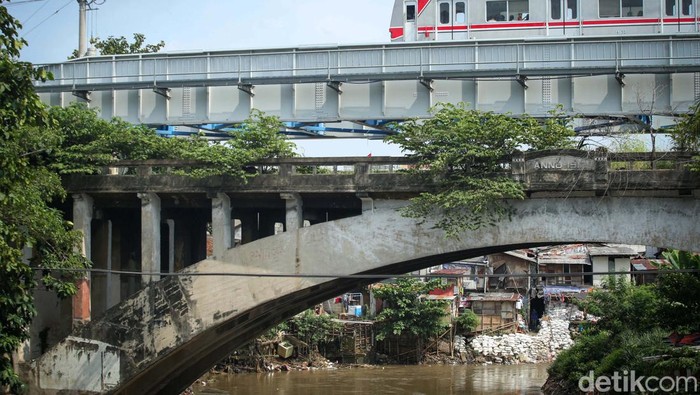 Normalisasi Sungai Ciliwung Siap Dituntaskan