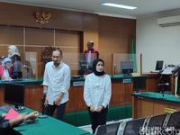 Pasutri Didakwa Bobol Bank Rp 5,1 M Pakai Kartu Kredit Nasabah Fiktif