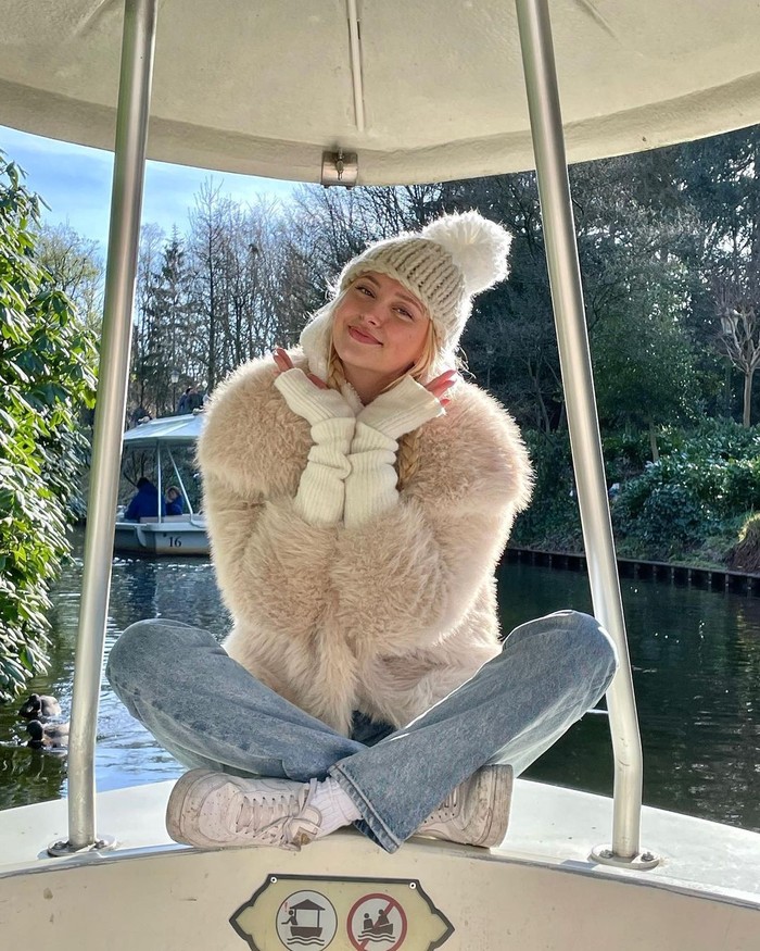 Liburannya Model Playboy Hieke Konings, yang Ngaku Dicium Leonardo DiCaprio