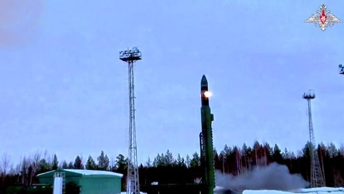 Rusia Mulai Latihan Rudal Balistik Antarbenua Yars Rusia Mulai Latihan Rudal Balistik Antarbenua Yars