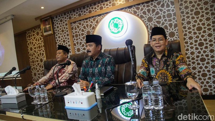Momen Menko Polhukam Hadi Tjahjanto Sambangi MUI Momen Menko Polhukam Hadi Tjahjanto Sambangi MUI
