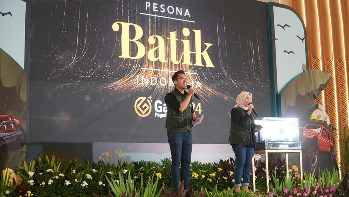 Penampakan Emas Batangan Edisi Pesona Batik Indonesia