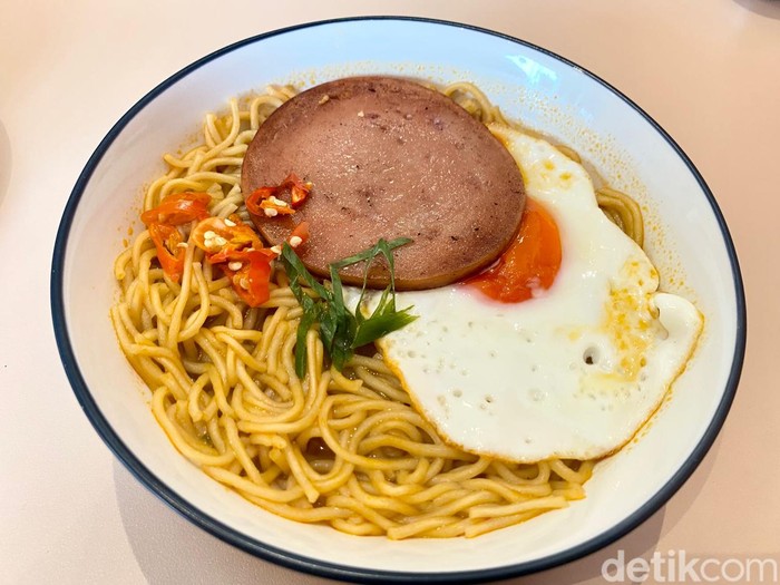 Yuk, Sarapan Gong Zai Mein dan Claypot Rice ala Hong Kong di Sini
