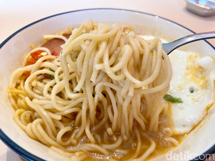 Yuk, Sarapan Gong Zai Mein dan Claypot Rice ala Hong Kong di Sini