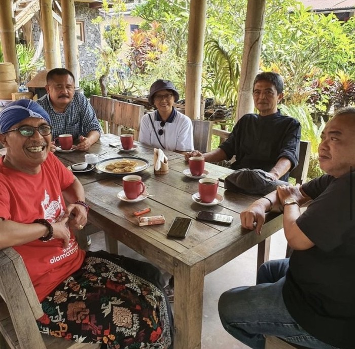 Keseruan Retno Marsudi Saat Makan Bareng Keluarga hingga Sri Mulyani