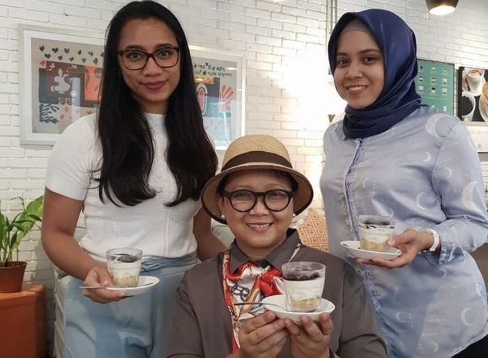 Keseruan Retno Marsudi Saat Makan Bareng Keluarga hingga Sri Mulyani